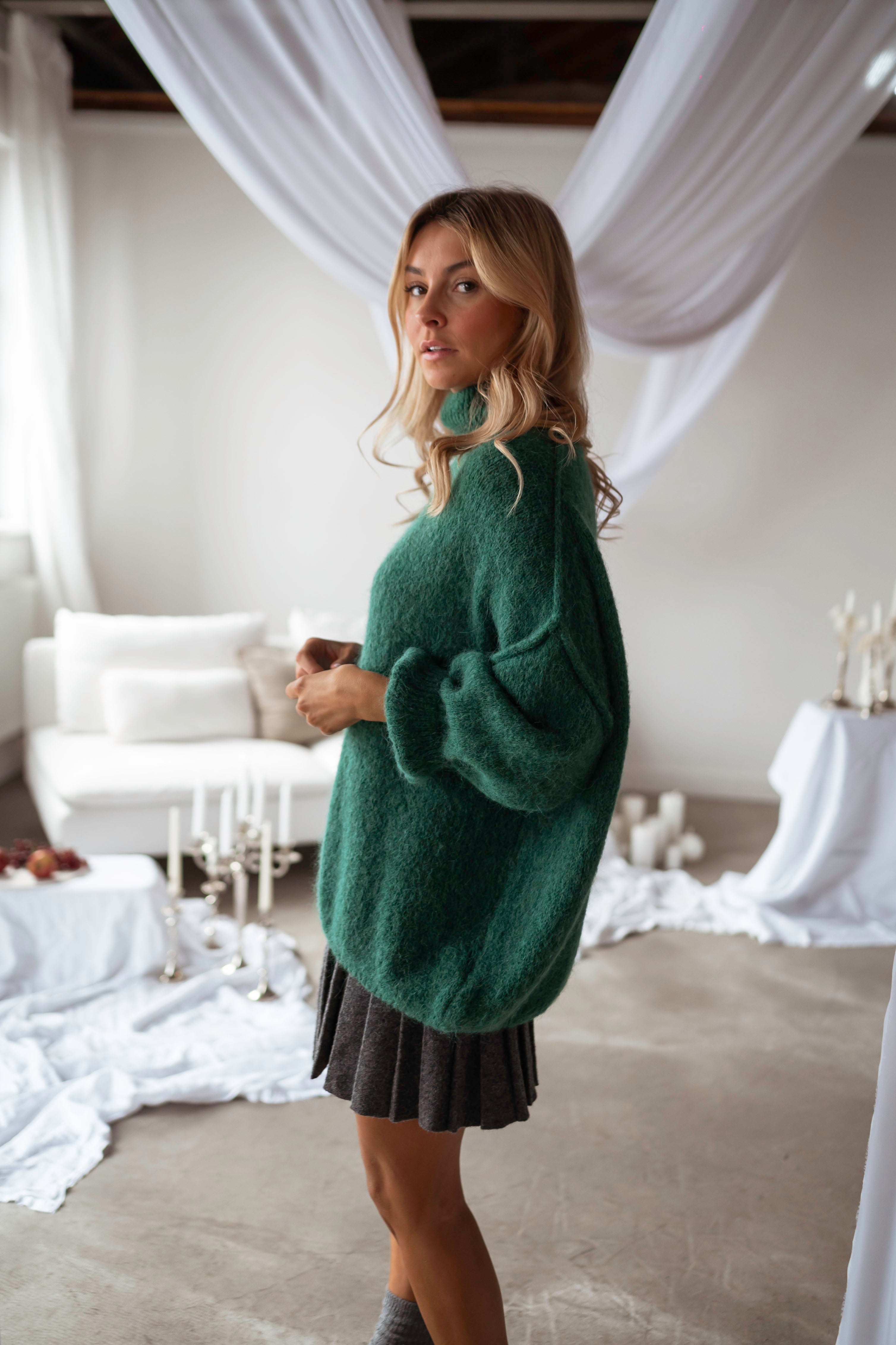 Hunter Green Drop Shoulder Knit Sweater – Groovy Mimi